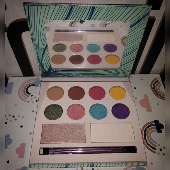 Laura Sanchez | Makeup | Laura Makeup Labs Laura Sanchez Moods ...